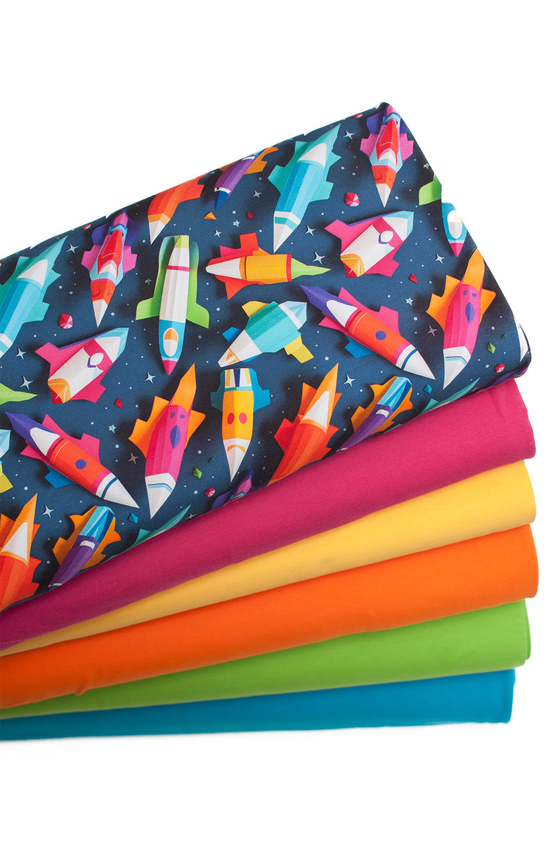 Tissu french terry coton/spandex motif de fusée en papier – Petite Pelure
